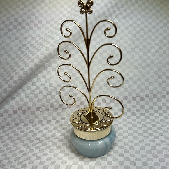 Avon | Other | Vintage Avon Keepsake Moonwind Cream Sachet Jewelry Tree ...